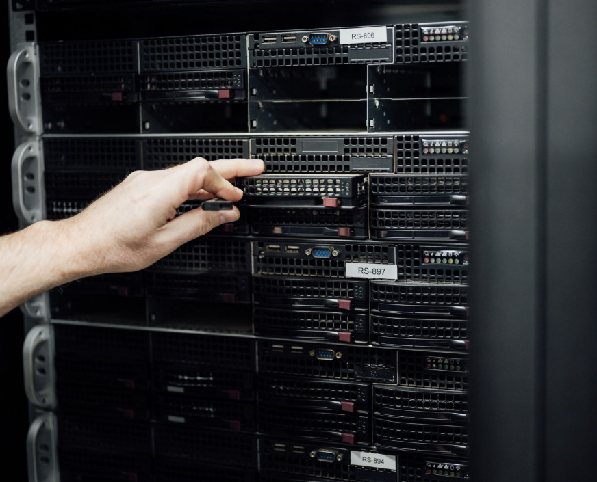 Dedicated Server | firstcolo